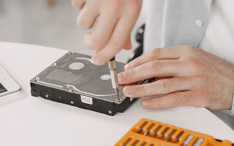 Seagate Drive Beeping: Data Recovery Case